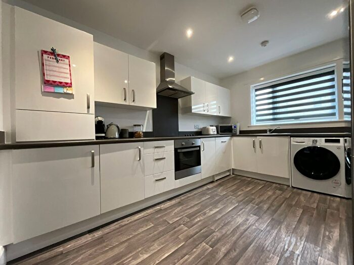 Houses for sale & to rent in NE31 1LN, Tennant Street, Hebburn North ...