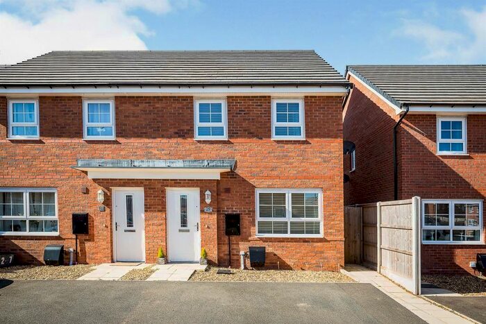 3 Bedroom Semi Detached House For Sale In Dunnock Close, Winsford, CW7