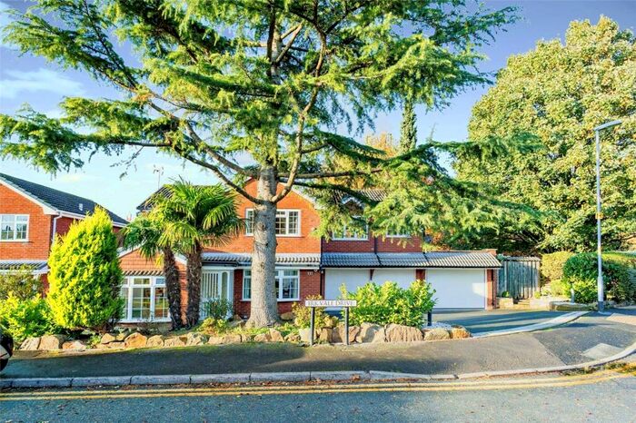 5 Bedroom Detached House For Sale In Irk Vale Drive, Chadderton, Oldham ...