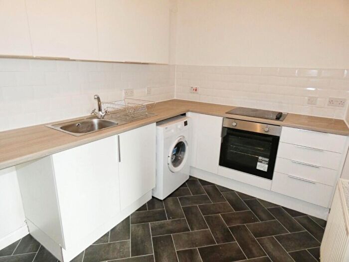 2 Bedroom Flat To Rent In Flat, Sharif House, KA18