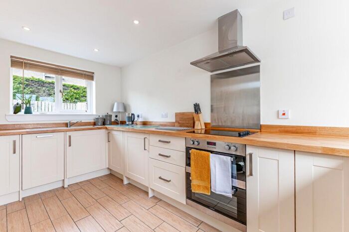 2 Bedroom Cottage For Sale In Kyle Cottage, Perth Road, Stanley, Perth, PH1