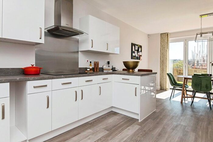 3 Bedroom Terraced House For Sale In Chudleigh Road, Alphington, Exeter ...