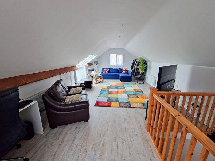 2 Bedroom Detached Bungalow For Sale In Scott Drive, Exmouth, EX8