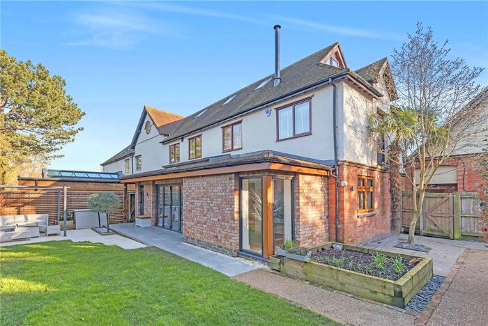 6 Bedroom Semi-Detached House For Sale In Glebe Farm Stables, Sargeants ...