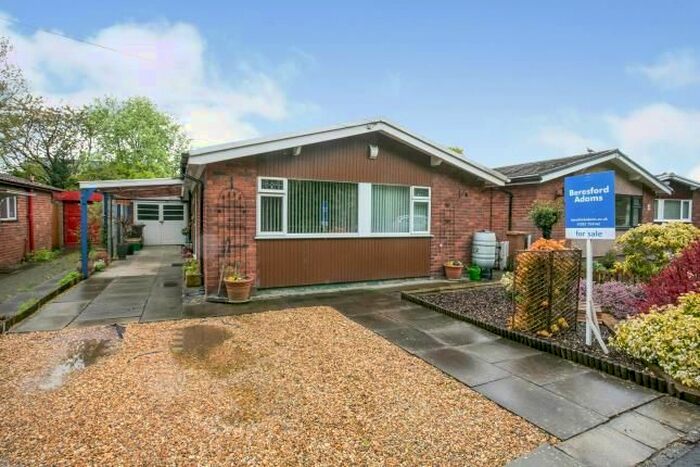 Houses for sale in Broughton, CH4, Flintshire