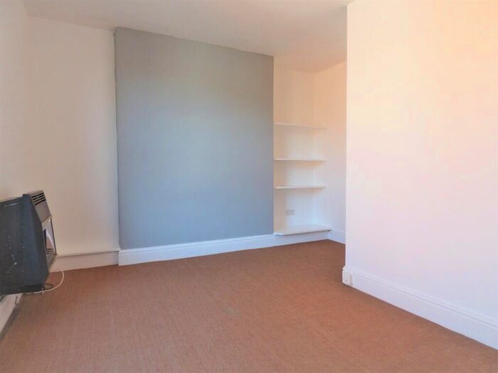 1 Bedroom Flat To Rent In St Clements Road, Chorlton, Manchester, M21