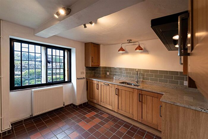 3 Bedroom Cottage For Sale In Thatchers, Dig Street, Hartington, SK17