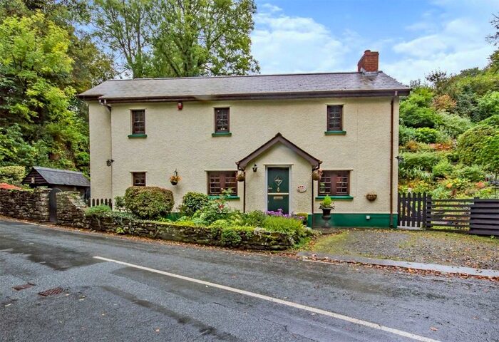 Houses for sale in Maesycrugiau, SA39, Ceredigion
