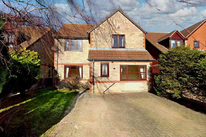 4 Bedroom Detached House For Sale In Birchwood Gardens, Braithwell ...