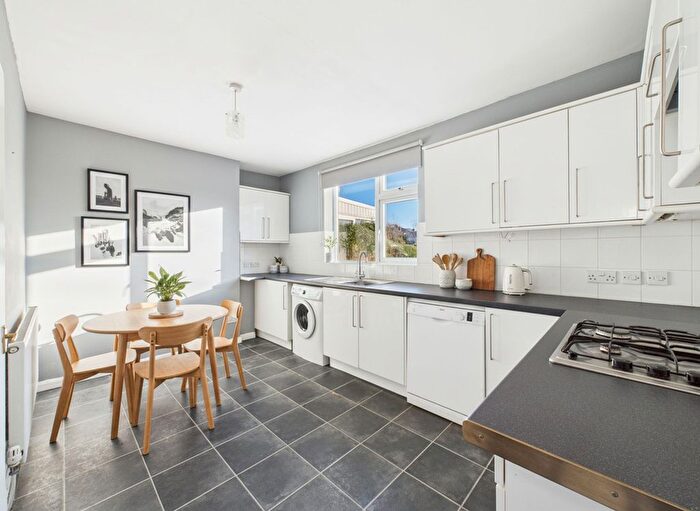 2 Bedroom Semi-Detached House For Sale In Kenrick Road, Mapperley ...