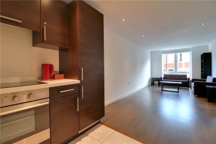 2 Bedroom Flat For Sale In Printing House Square, Martyr Road ...