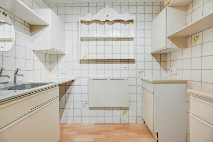 1 Bedroom Flat For Sale In Danny Sheldon House, Eastern Road, Brighton ...