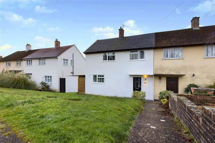 3 Bedroom Semi Detached House For Sale In 40 Royal Avenue, Calcot ...