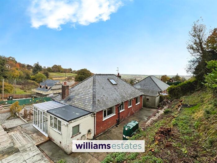 2 Bedroom Bungalow For Sale In Ruthin Road, Gwernymynydd, Mold, CH7