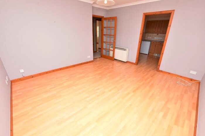 2 Bedroom Flat To Rent In Nicholson Court, Ross-shire, Strathpeffer, IV14