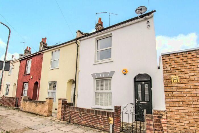 Houses for sale & to rent in SE18 4HS, Woolwich Common, Woolwich Common ...