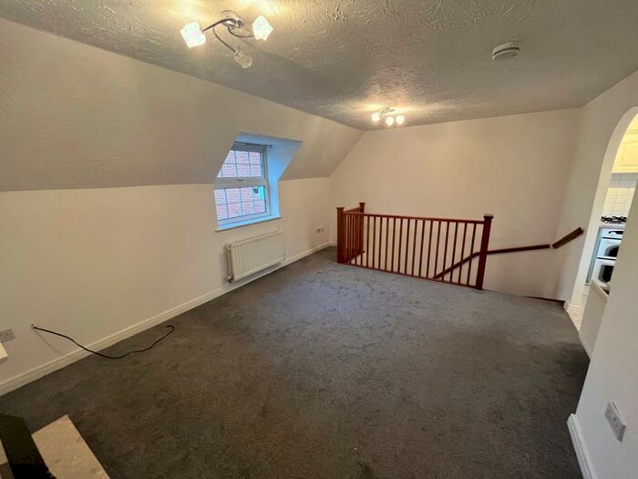 2 Bedroom Apartment To Rent In Chadwicke Close, Stapeley, Nantwich ...