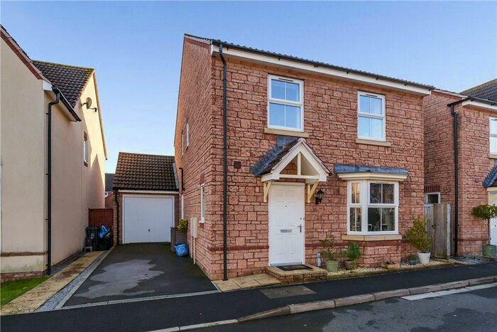 4 Bedroom Detached House For Sale In Fowen Close, Street, Somerset, BA16