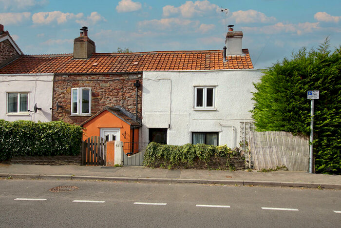 2 Bedroom Cottage For Sale In North Road, Yate, Bristol, BS37