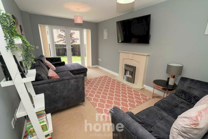 3 Bedroom Detached House For Sale In Meadow Drive, Inskip, PR4