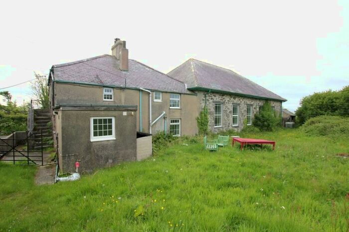 2 Bedroom House For Sale In Lot - Capel & Ty Capel Peniel, Llanddona ...