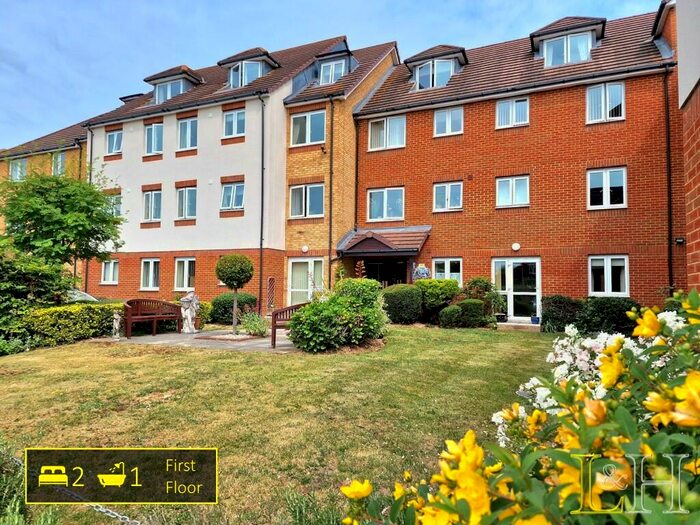 2 Bedroom Retirement Property For Sale In Collier Court, Crammavill ...