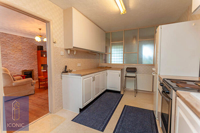 3 Bedroom Detached Bungalow For Sale In Gowing Road, Hellesdon, Norwich ...