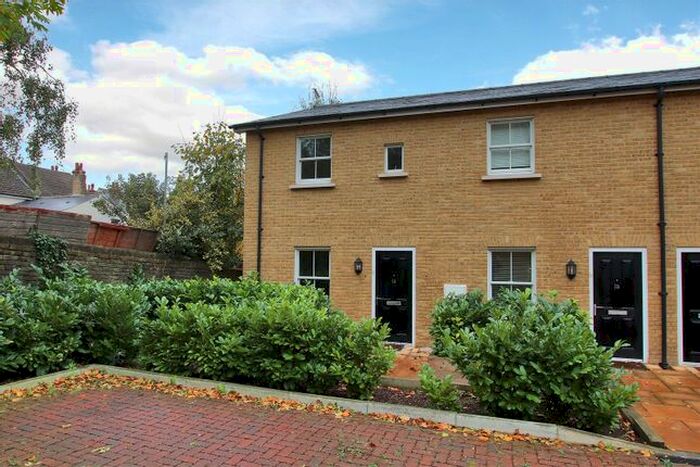 2 Bedroom End Of Terrace House For Sale In Tivoli Mews, Windmill Street, Gravesend, Kent DA12