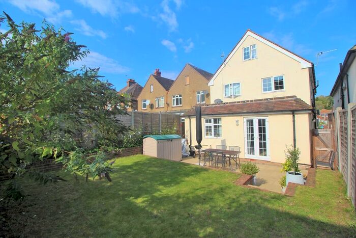 Houses for sale & to rent in GU2 7QY, Orchard Road, Onslow Guildford