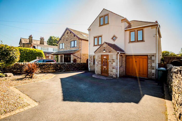 5 Bedroom Detached House For Sale In Harbour Road, Wibsey, BD6