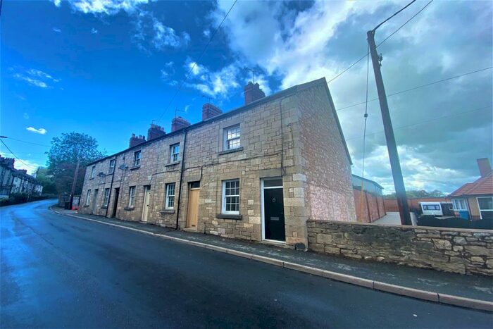 2 Bedroom End Of Terrace House To Rent In Mwrog Street, Ruthin, LL15