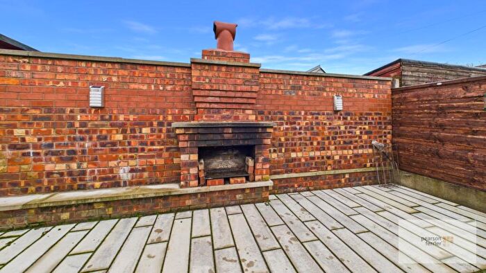 2 Bedroom Semi-Detached House For Sale In Wolstenholme Avenue ...