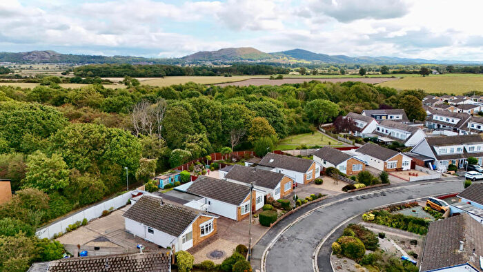 2 Bedroom Bungalow For Sale In Eversley Close, Rhyl, LL18