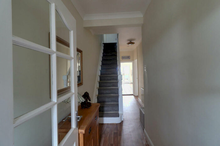 4 Bedroom Semi-Detached House For Sale In Woodfield Road, Pontypool, NP4