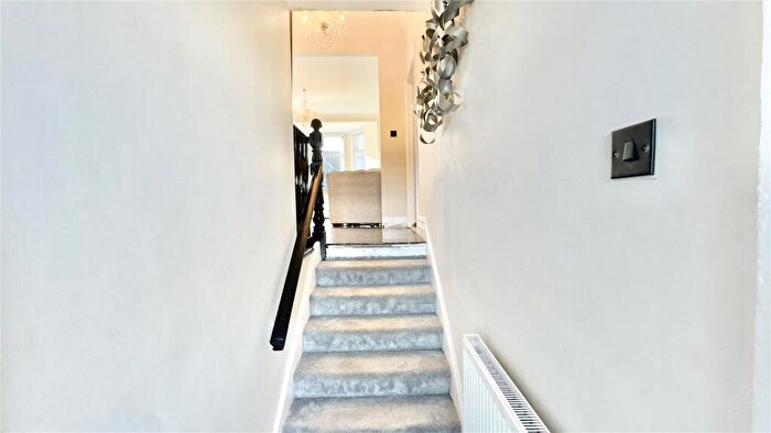 2 Bedroom Apartment For Sale In Dudley Road, New Brighton, Wallasey ...