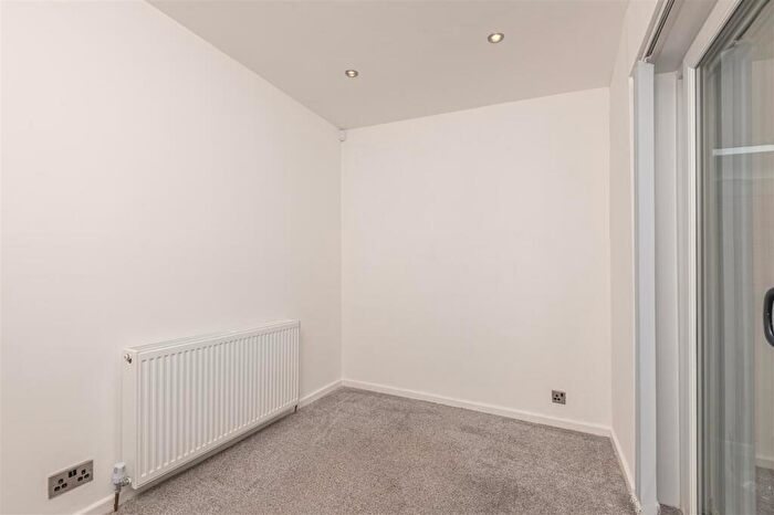 3 Bedroom Bungalow For Sale In Trenance Gardens, Greetland, Halifax, HX4