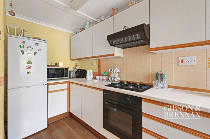 3 Bedroom Terraced House For Sale In Winstree, Basildon, SS13