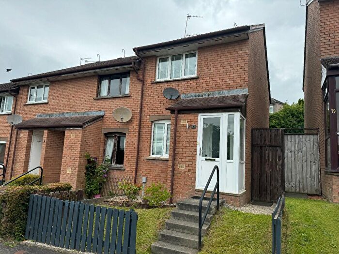 2 Bedroom End Of Terrace House To Rent In Burnfield Drive, Glasgow, G43