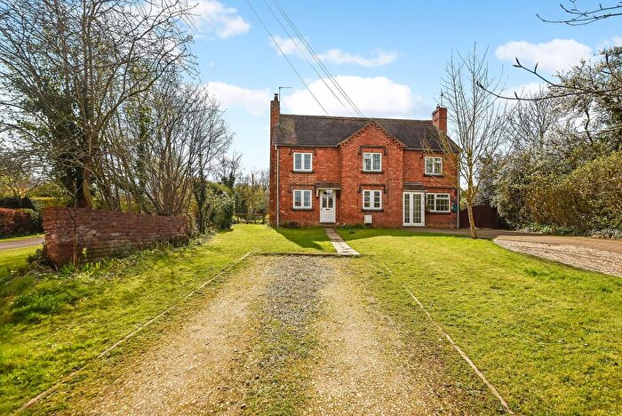 2 Bedroom Semi-Detached House For Sale In Russell Street, Great ...