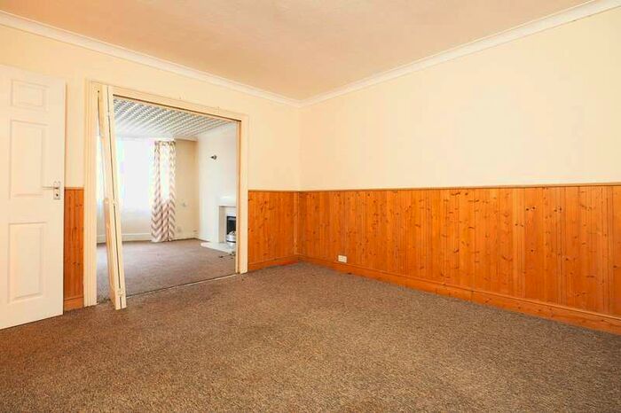 3 Bedroom Detached House For Sale In Nuthall Road, Nottingham ...