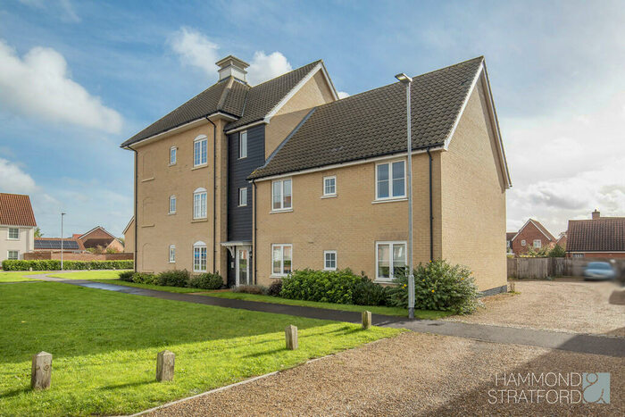 Houses for sale in Watton, IP25, Norfolk