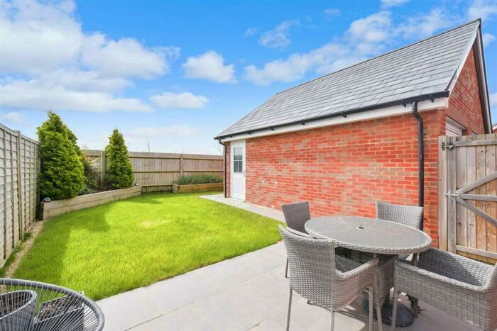 3 Bedroom Semi Detached House For Sale In Hangar Drive, Tangmere ...