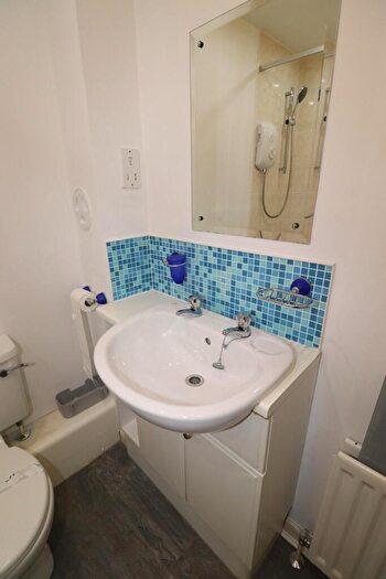 1 Bedroom Terraced House To Rent In Fonthill Avenue, Princes Gate ...