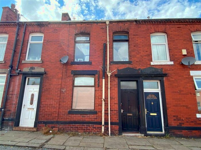 2 Bedroom Terraced House For Sale In Victor Street, Heywood, Greater ...