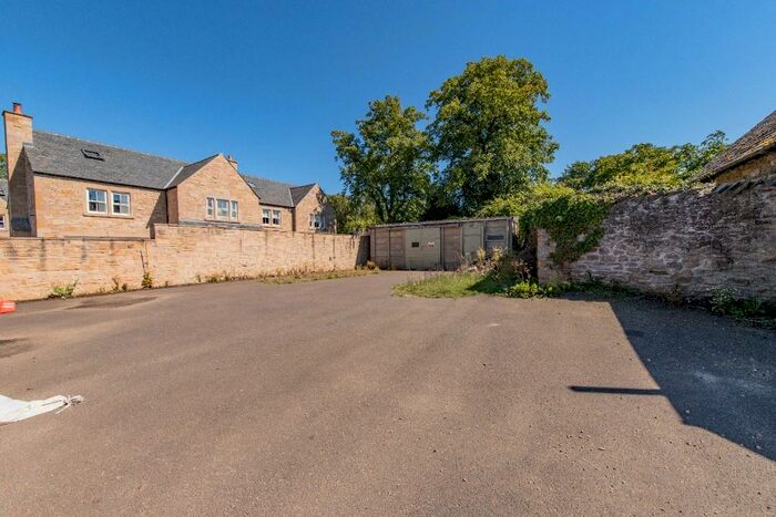 3 Bedroom Detached Bungalow For Sale In Main Street, Corbridge ...
