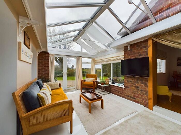 3 Bedroom Detached Bungalow For Sale In Hull Bridge Road, Beverley, HU17