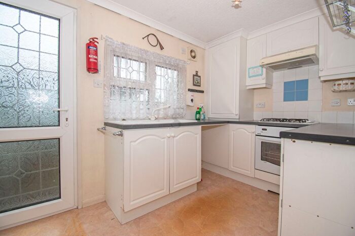 2 Bedroom Mobile/park Home For Sale In Inglenook Park, Barkby Thorpe ...