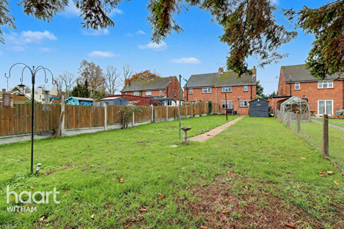 3 Bedroom Semi Detached House For Sale In Boars Tye Road, Silver End, CM8