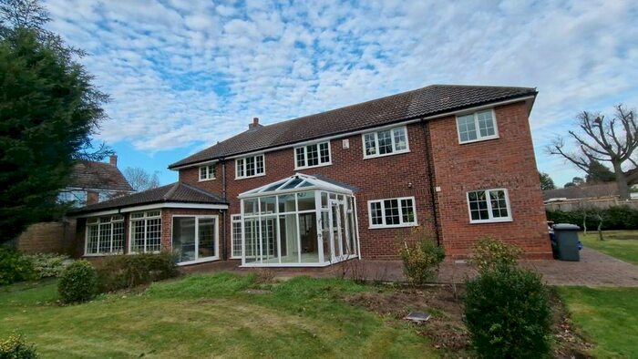 4 Bedroom Detached House For Sale In St. Marys Garden, Darlow Drive ...