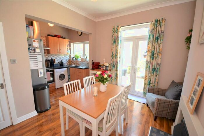 3 Bedroom Semi-Detached House For Sale In Valkyrie Road, Wallasey ...